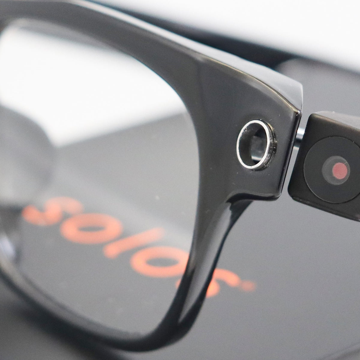 Interesting Engineering reports Solos' upcoming smart glasses as World ...